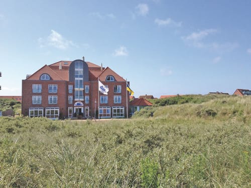 Strandhotel Juister Hof - Insel Juist/Nordsee | Jetzt -32% günstiger ...